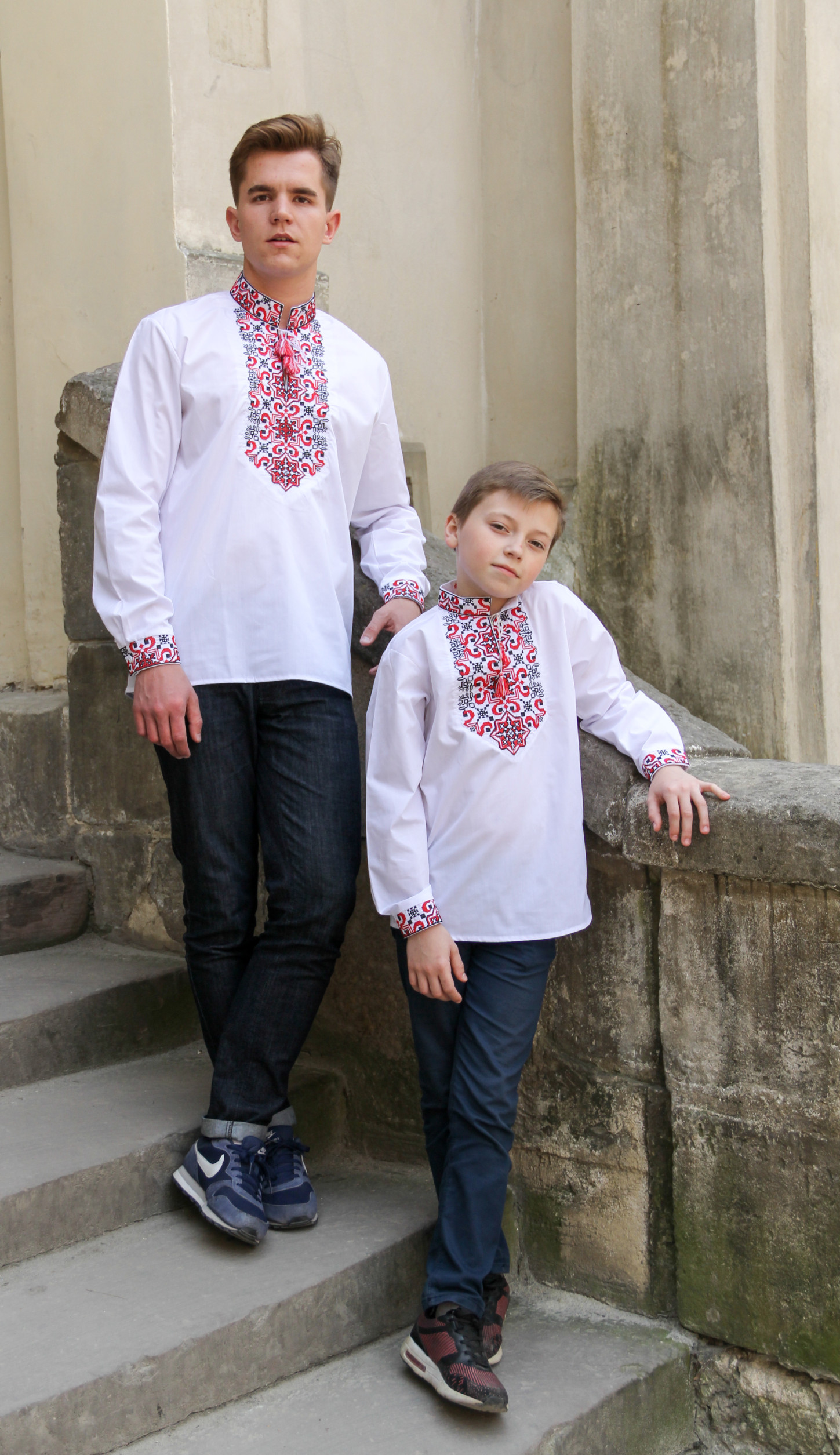 Polkovnik and podpolkovnik (white and red)